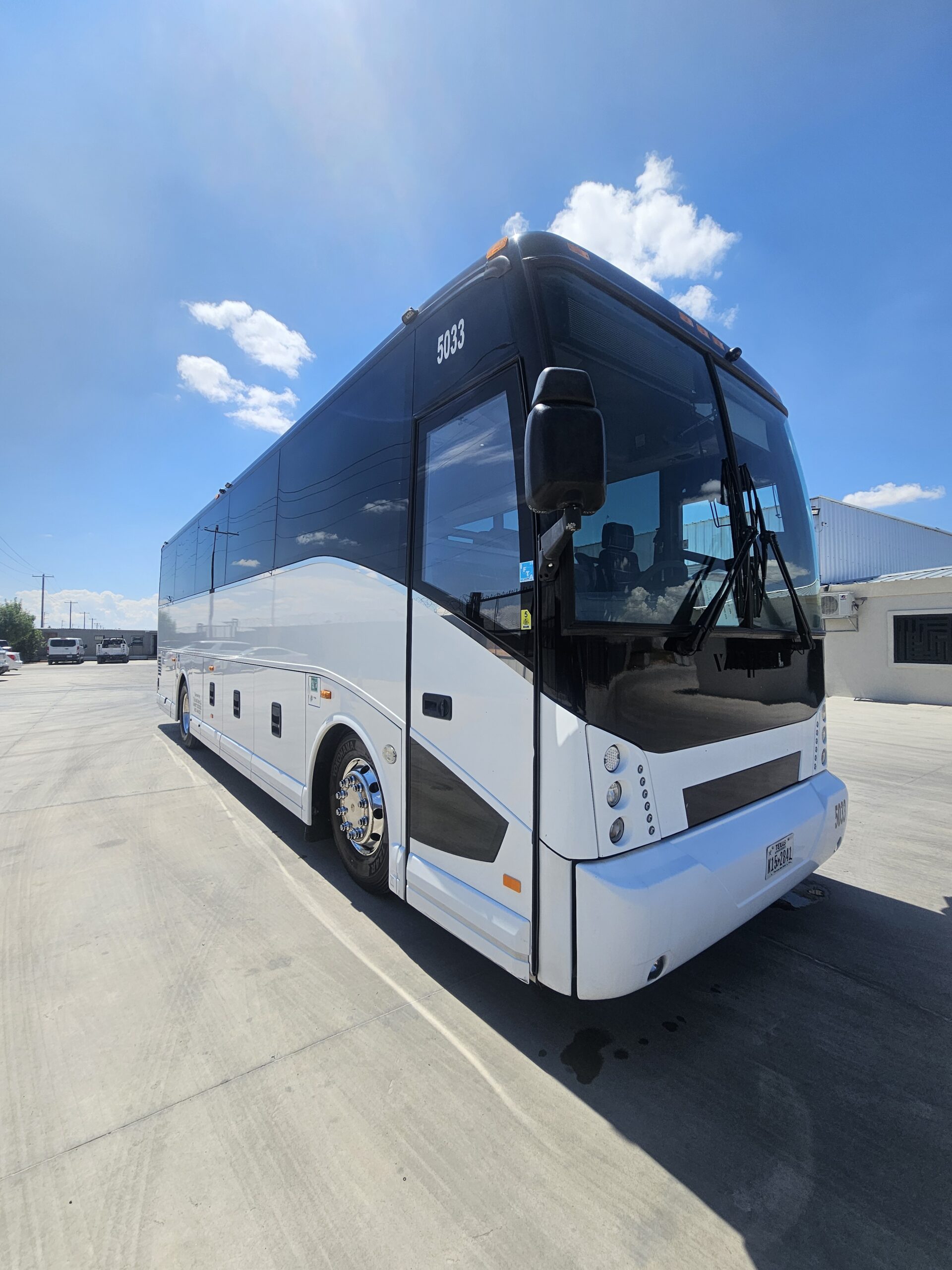 2017 Van Hool CX35 | ABC CompaniesABC Companies